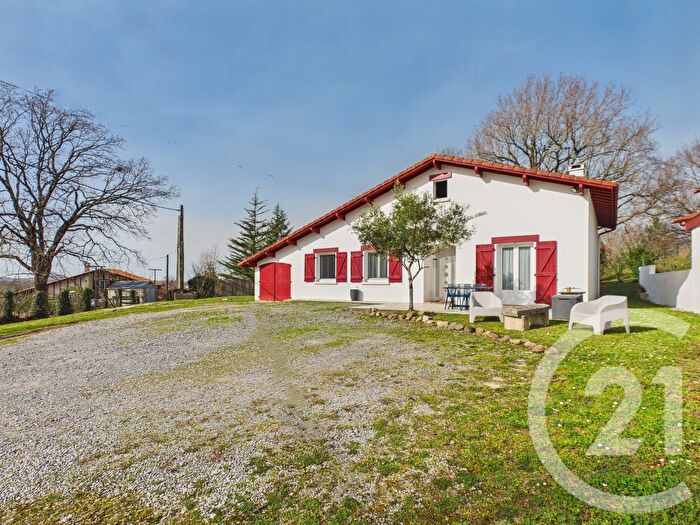 Maison à vendre - Jatxou - 4 pièces - 3 chambres