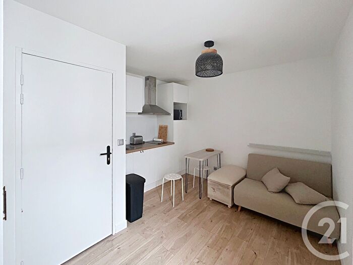 Appartement à louer - Reims, Neufchatel, Orgeval, Laon, Zola - 2 pièces - 1 chambre