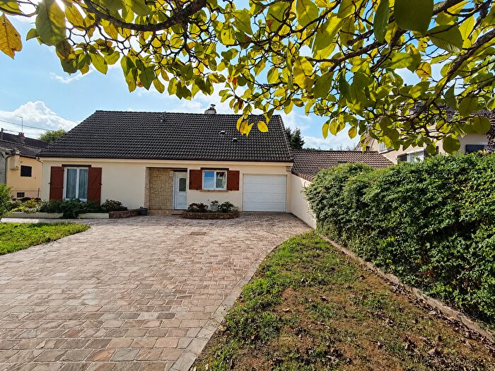 Maison 6 pièces à Vaux-le-Pénil, à vendre