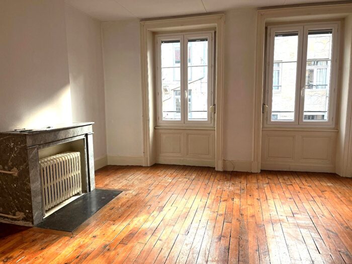 Appartement à vendre - Saint-Étienne, Centre-ville, Peuple, Chavanelle - 3 pièces - 2 chambres