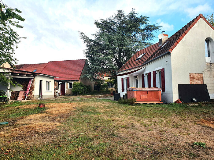 Maison à vendre - Saint-Florent-sur-Cher - 3 pièces - 2 chambres