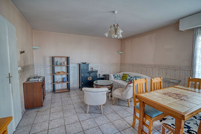 Appartement à vendre - Montigny-le-Bretonneux, Le Plan de Troux - 3 pièces - 2 chambres