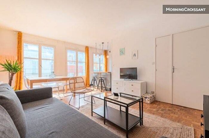 Appartement à louer - Vieux Lille - 2 pièces - 1 chambre