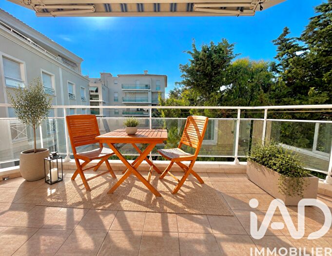 Saint-Raphaël, Plateau Notre-Dame : Appartement 2 pièces à vendre