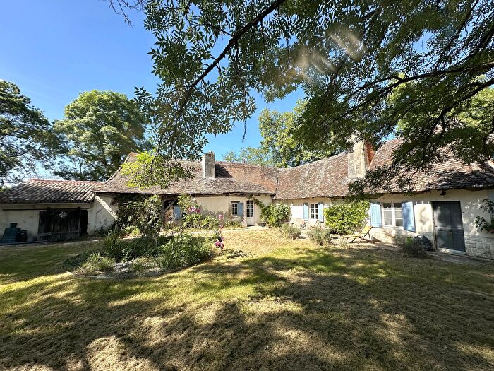 Montpon-Ménestérol : Maison 4 pièces à vendre