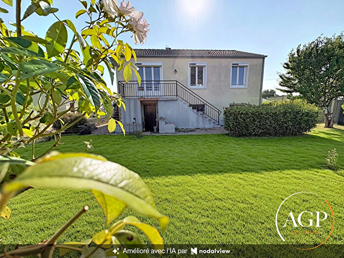 Maison 6 pièces à vendre à Josnes