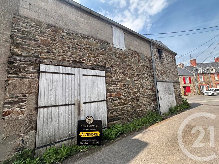 Maison à vendre - Genêts - 4 pièces - 2 chambres