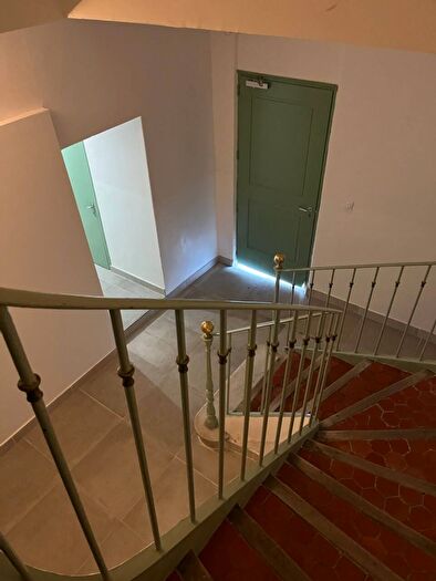 Appartement à louer - Aix-en-Provence - 2 pièces - 1 chambre