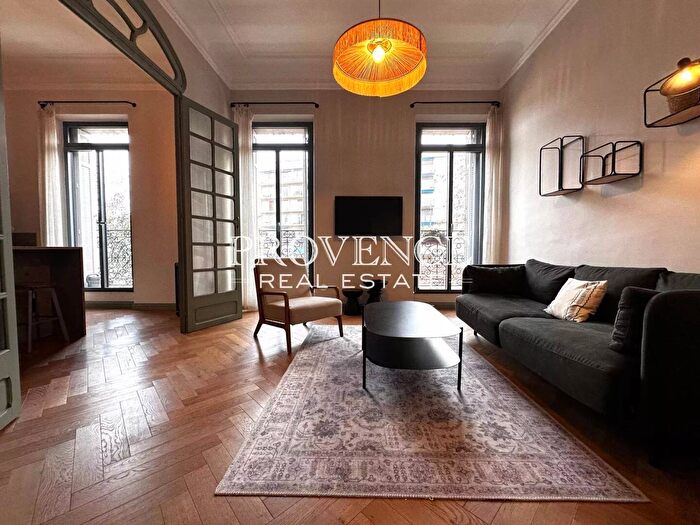 Appartement à louer - Le Roucas Blanc, Marseille ème - 3 pièces - 2 chambres