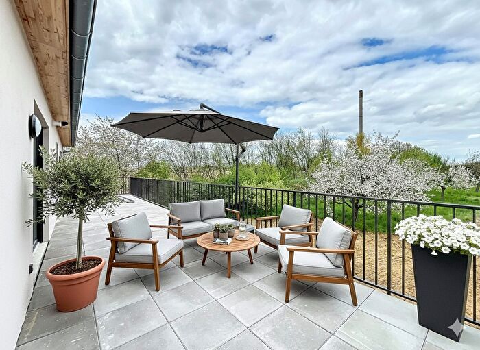 Appartement à vendre - Betschdorf - 3 pièces - 2 chambres