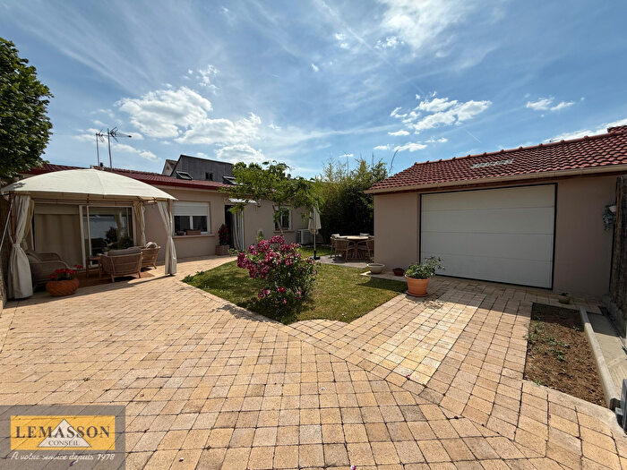 Maison à vendre - Le Blanc-Mesnil, Sud - 8 pièces - 5 chambres