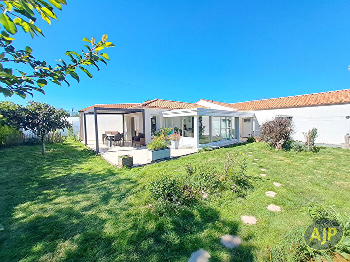 Froidfond : Maison 4 pièces à vendre