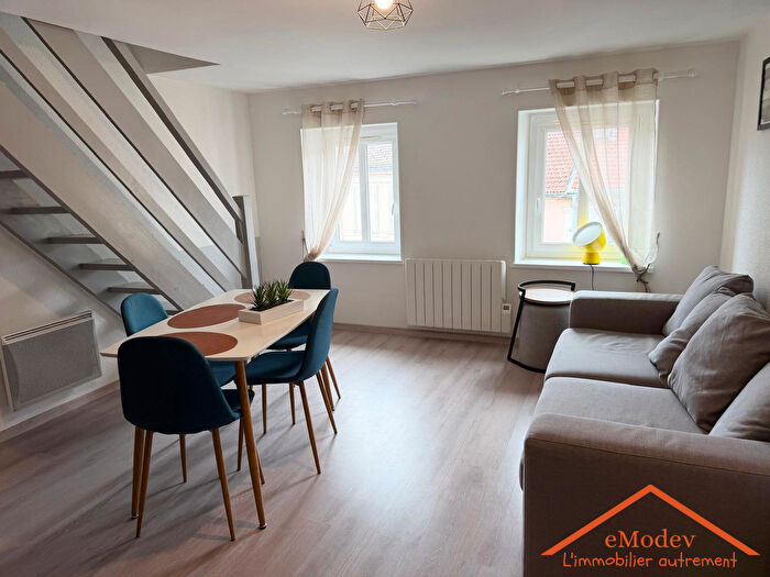 Maisons à vendre et appartements à louer - 3