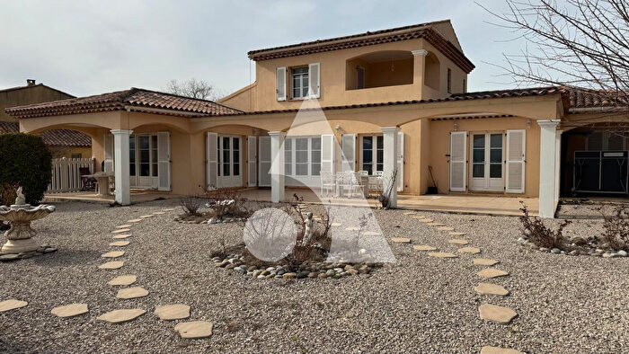 Maison à vendre - Pertuis, Centre-ville, Fours à Chaux, Claret - 6 pièces - 4 chambres