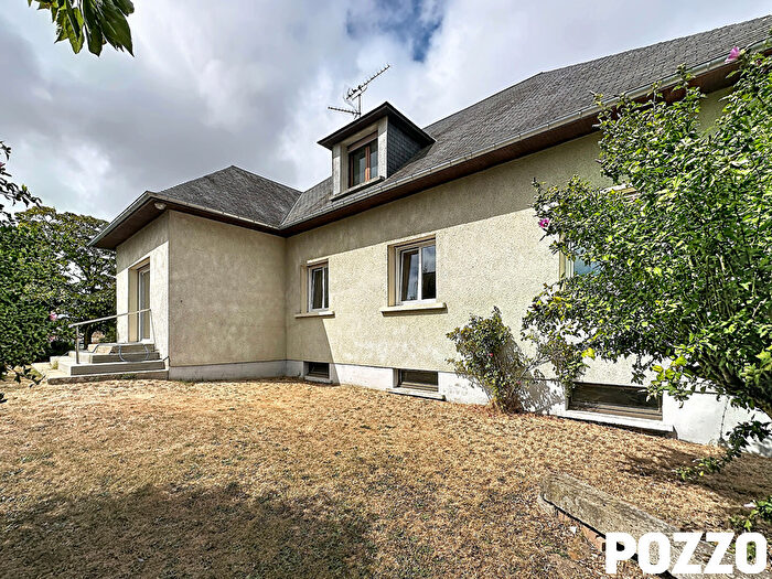 Maison 7 pièces à vendre - Saint-Jean-de-la-Haize