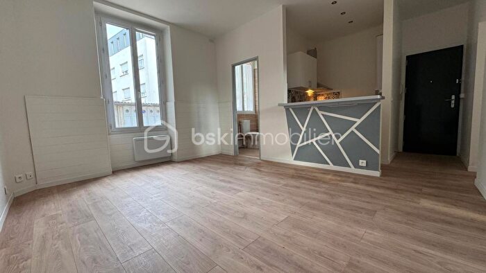 Appartement à vendre - Corbeil-Essonnes, Tarterêts - 3 pièces - 2 chambres