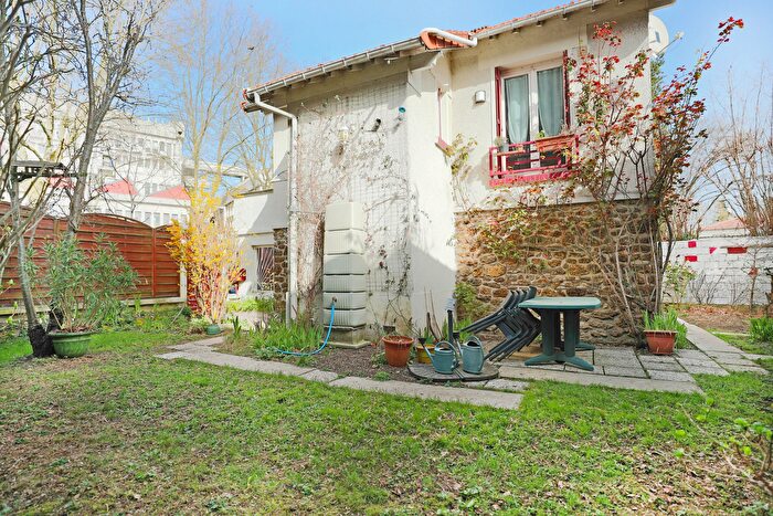 Maison à vendre - Montreuil, Branly, Boissière - 5 pièces - 4 chambres