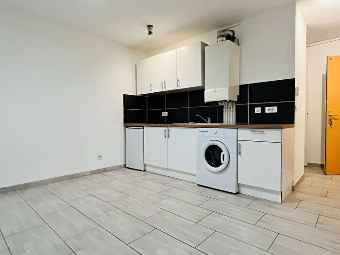 Appartement à louer - Villeneuve-lès-Maguelone - 1 pièce