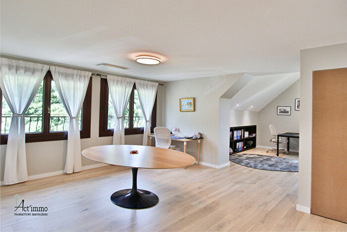 Maison 7 pièces à vendre à Claix