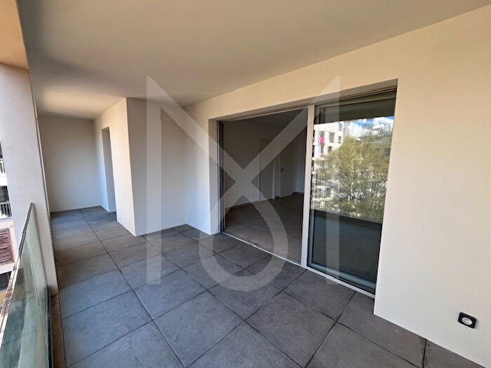 Appartement à vendre - Aix-en-Provence, Encagnane Corsy - 2 pièces - 1 chambre