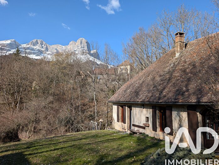 Maison à vendre - Château-Bernard - 3 pièces - 1 chambre
