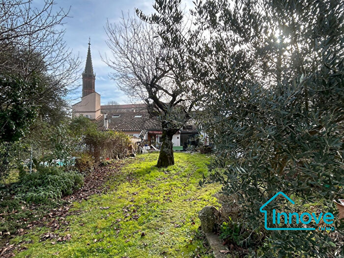 Maison à vendre - Grisolles - 11 pièces - 3 chambres
