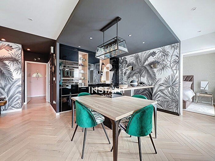 Appartement à vendre - Sainte-Geneviève-des-Bois, Liers, Croix Blanche - 5 pièces - 3 chambres