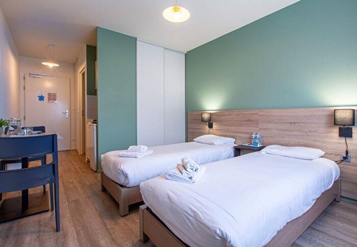 Zone dActivité Novaxis, Le Mans : Appartement 1 pièce à louer