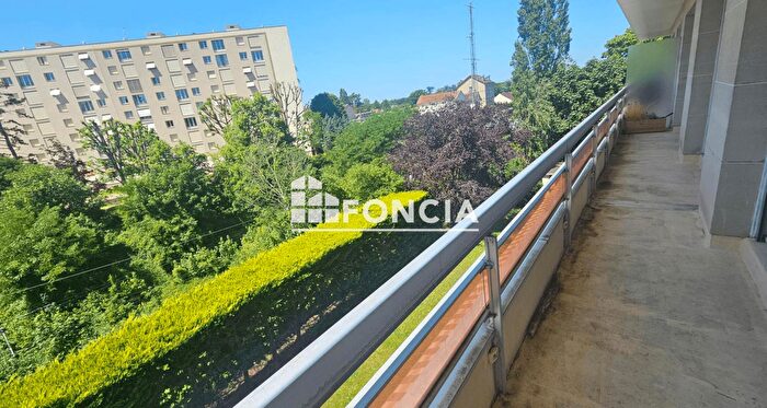 Appartement 4 pièces à vendre - Saint-Germain-en-Laye, Hennemont