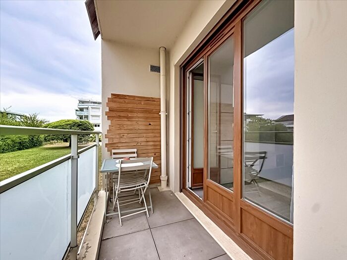 Annemasse, Perrier : Appartement 2 pièces à louer