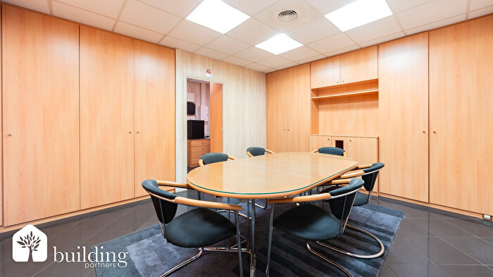 Neuilly-sur-Seine, Parc de Neuilly - Appartement 2 pièces à vendre
