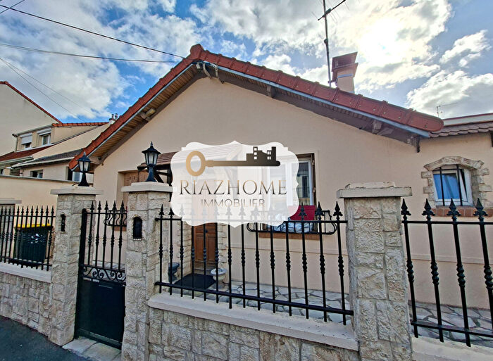 Maison à vendre - Le Blanc-Mesnil, Eiffel - 4 pièces - 2 chambres