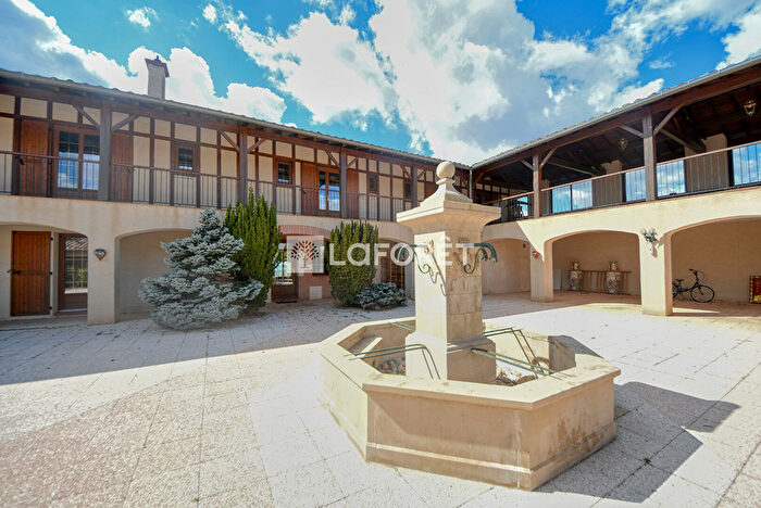 Maison à vendre - Graulhet, La Vayssière, Saint-Pierre, LAlbertarié, LEstarié - 10 pièces - 6 chambres