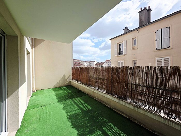 Appartement à louer - Juillet Zola, Alfortville - 2 pièces - 1 chambre