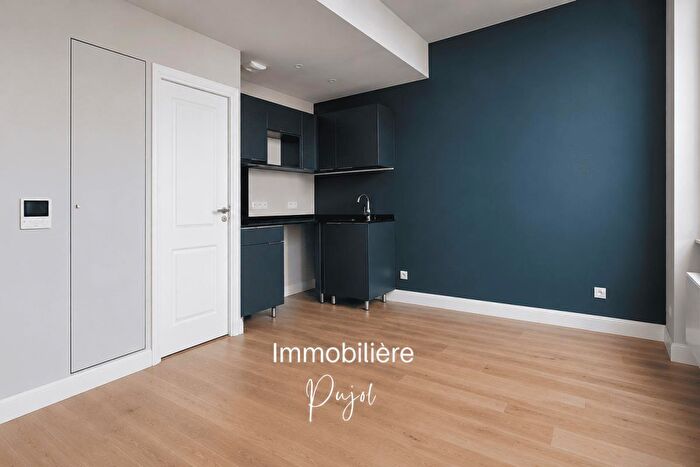Toulon, Place d'Armes - Appartement 2 pièces à louer