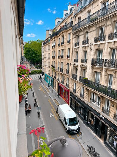 Paris 10ème, Château d'Eau, Lancry : Appartement 3 pièces à vendre