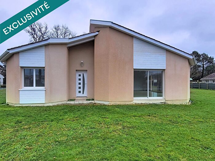 Maison à vendre - Saint-Germain-dEsteuil - 5 pièces - 4 chambres