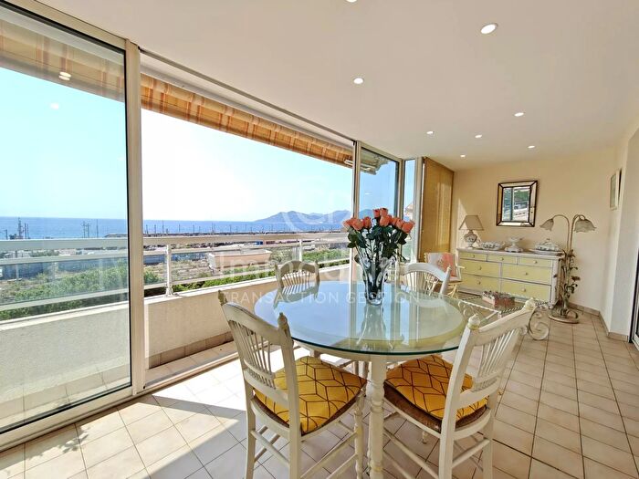 Appartement 4 pièces à Cannes, Bocca Sud, à vendre