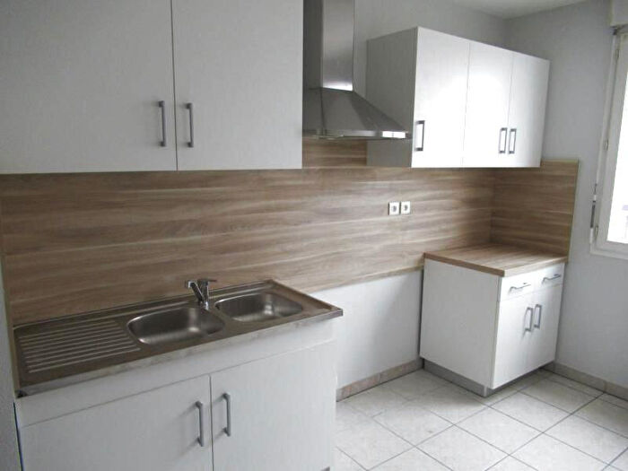 Appartement 2 pièces à louer à Luc-la-Primaube