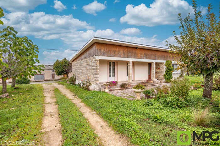 Maison à vendre - Saint-Aubin - 5 pièces - 4 chambres