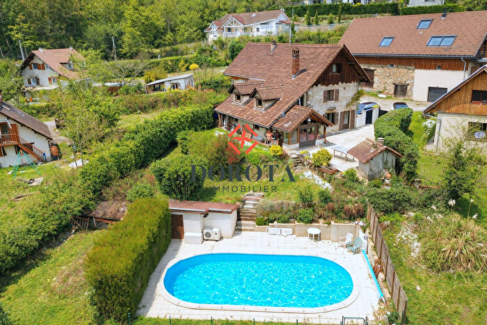 Maison à vendre - La Combe-de-Lancey - 6 pièces - 3 chambres