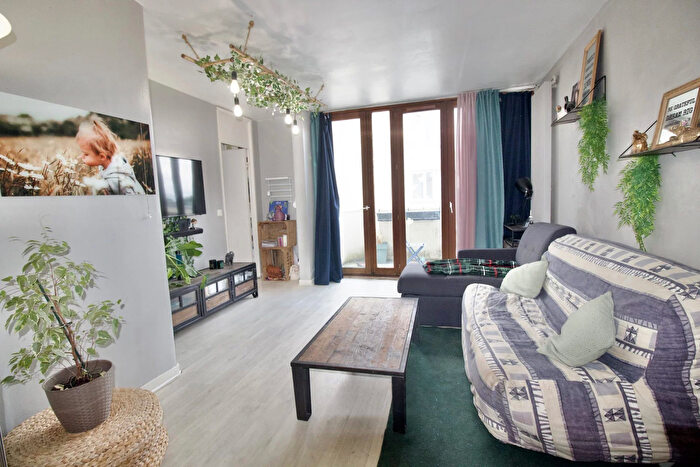 Appartement à vendre - Élancourt, Les Nouveaux Horizons, Les Mares - 2 pièces - 1 chambre