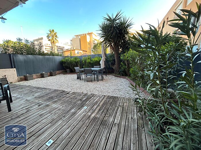 Appartement à vendre - La Seyne-sur-Mer, Nord - 3 pièces - 2 chambres