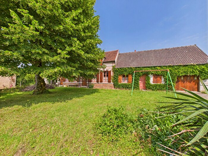 Maison à vendre - Planty - 5 pièces - 3 chambres
