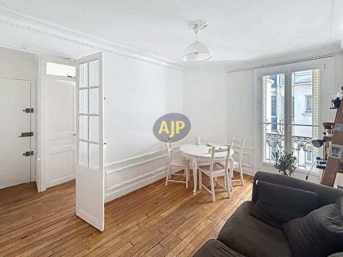 Paris 15ème, Dupleix, Motte Picquet : Appartement 3 pièces à vendre