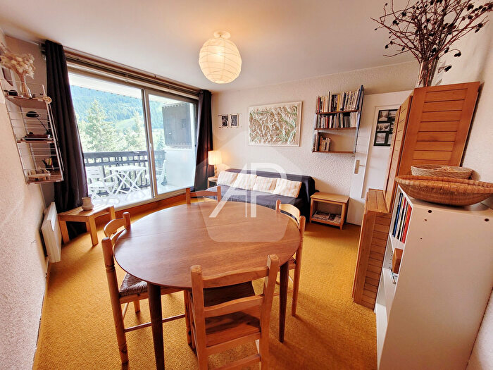 Appartement à vendre - La Salle-les-Alpes - 3 pièces - 2 chambres