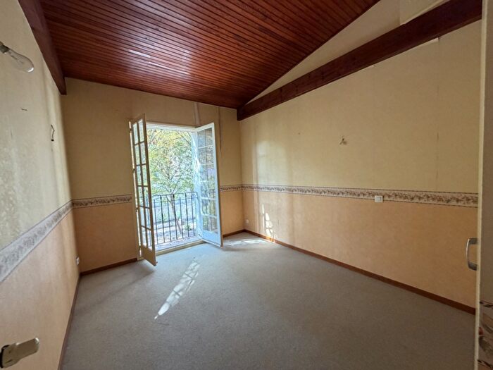 Maison 13 pièces à vendre à Sisteron