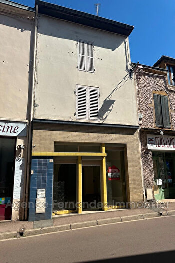 Maison 5 pièces à Marcigny, à vendre