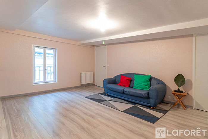 Appartement à vendre - Périgueux, Centre-ville, La Gare, Saint-Martin - 3 pièces - 2 chambres