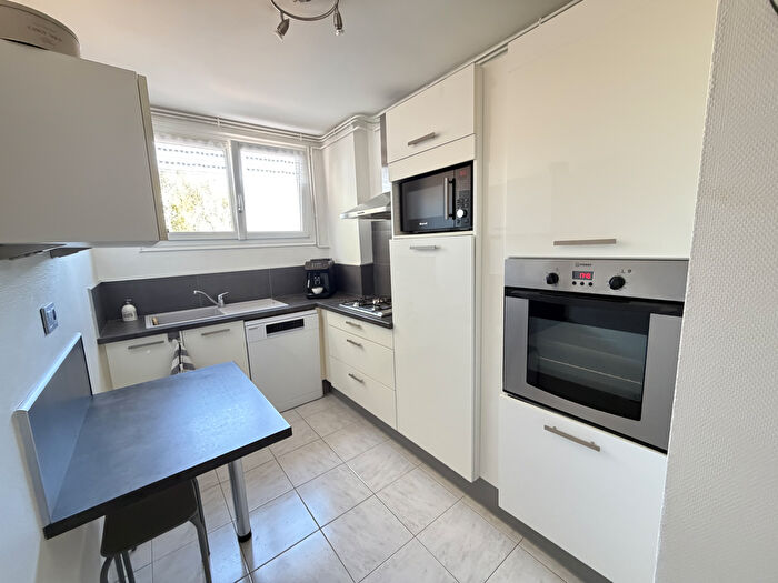 Le Mans, Centre Sud : Appartement 4 pièces à vendre